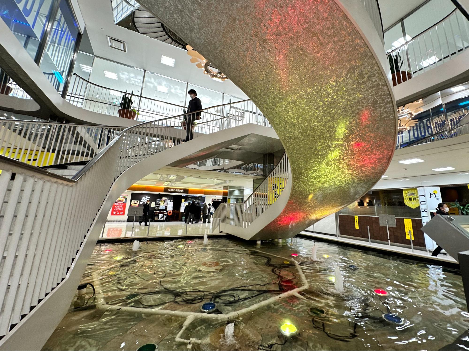 Not Just Modern Architecture! An architect digs deep into the austere ...